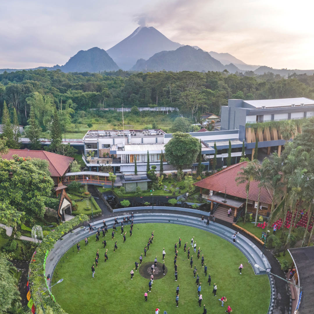 Argasoka Garden Lapangan Lingkaran